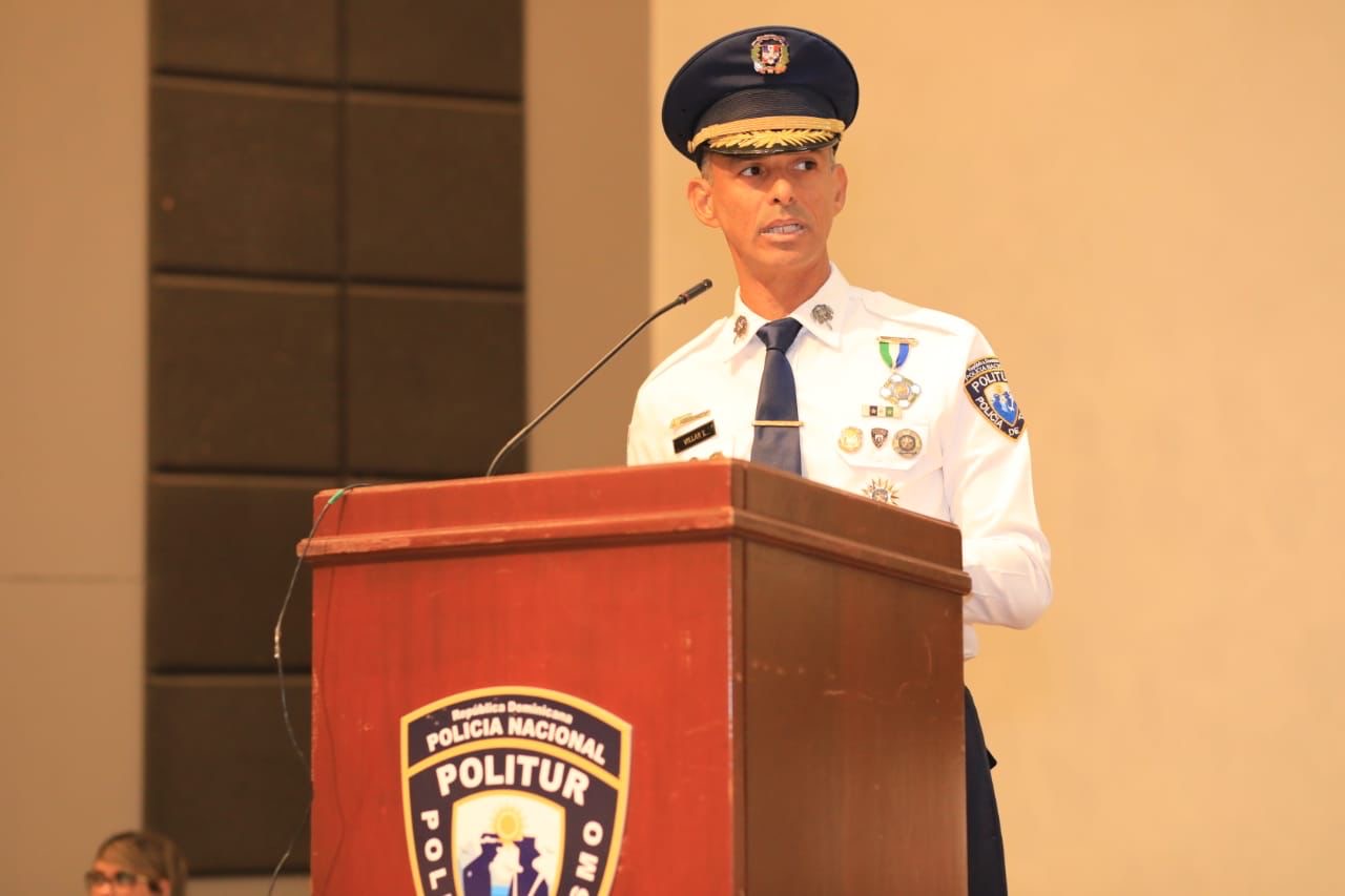 Graduación de 117 nuevos Agentes de Seguridad Turística de Politur de ...