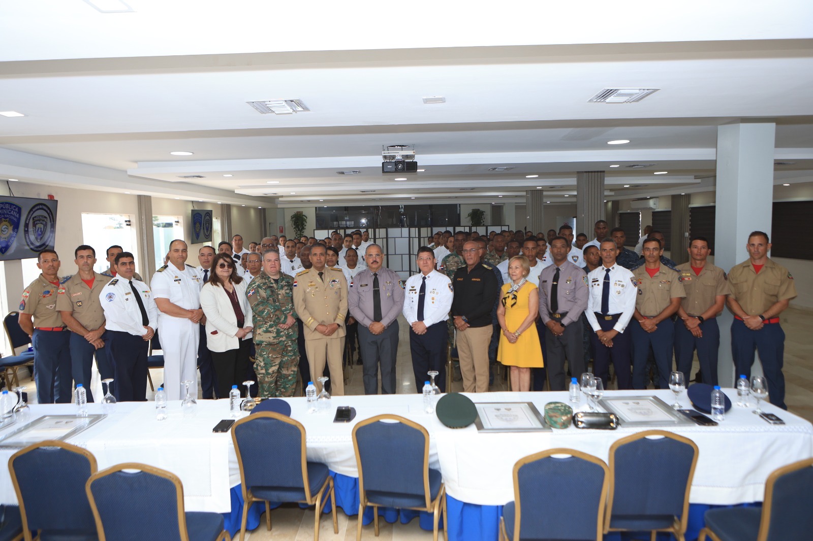 Politur concluye curso de rescate acuático para fortalecer la seguridad ...